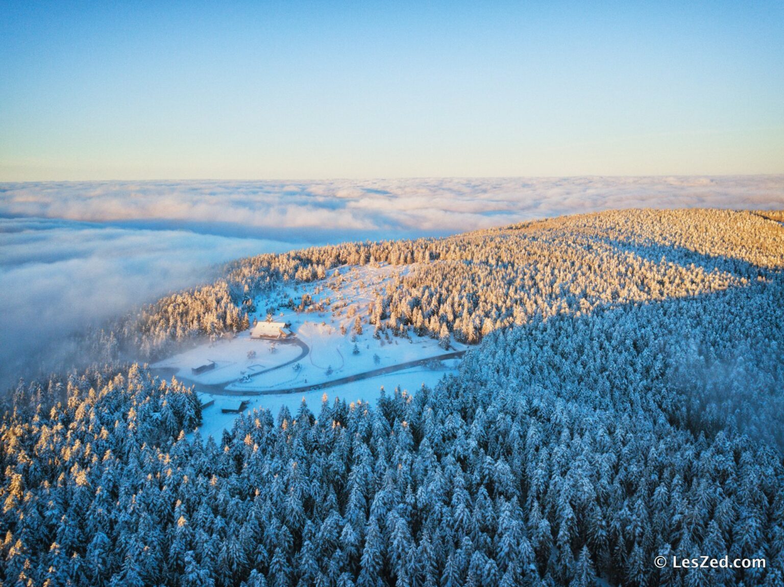 Week-end dans les Monts du Forez en Hiver - LesZED